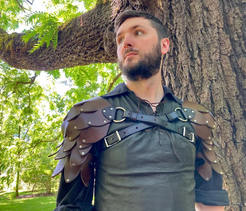 New European and American retro medieval Renaissance shoulder armor CO ...